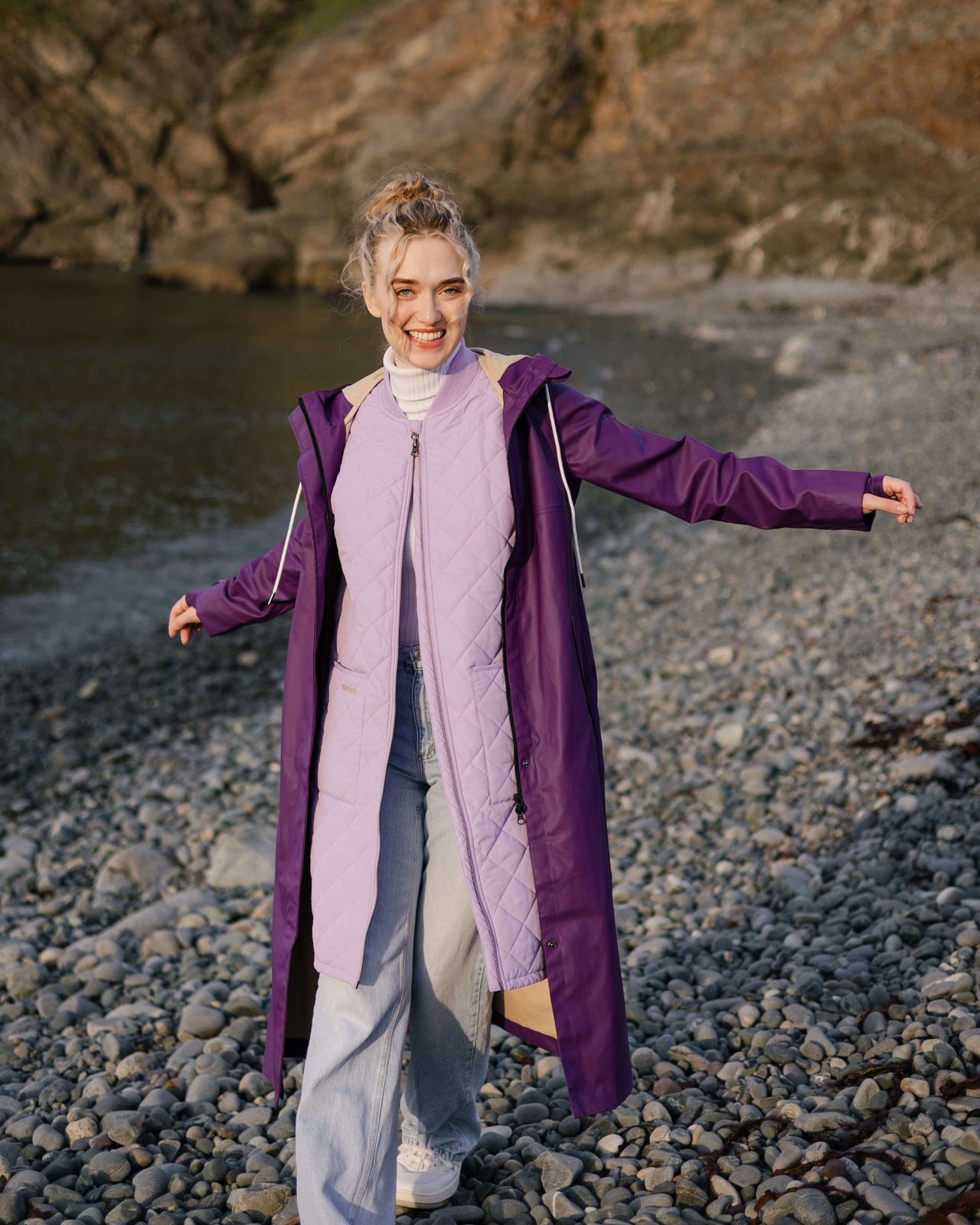 The mernini - A raincoat built to keep you dry.
